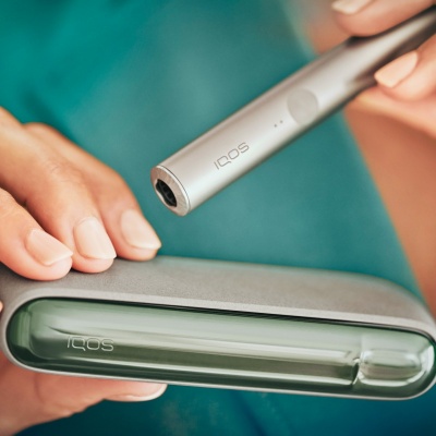 IQOS Iluma Heated Tobacco Device Kit (Beige) | Health and Care