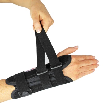 Poroflex Pull Wrist Brace | Health and Care