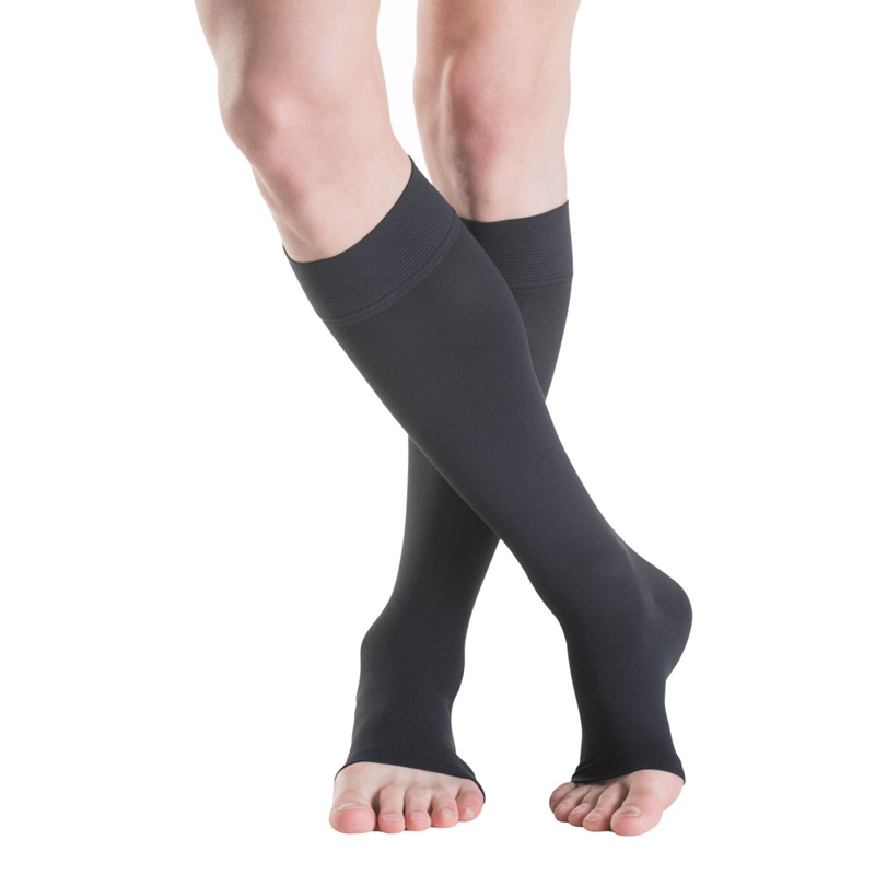 Sigvaris Essential Thermo CL1 Black Stockings | Health and Care