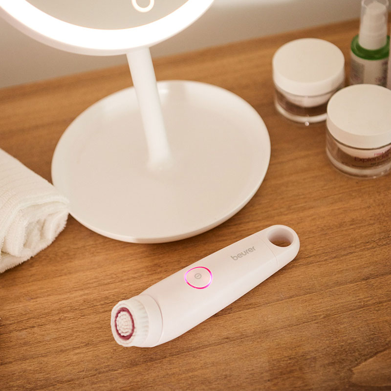 Beurer FC45 Facial Brush | Health and Care