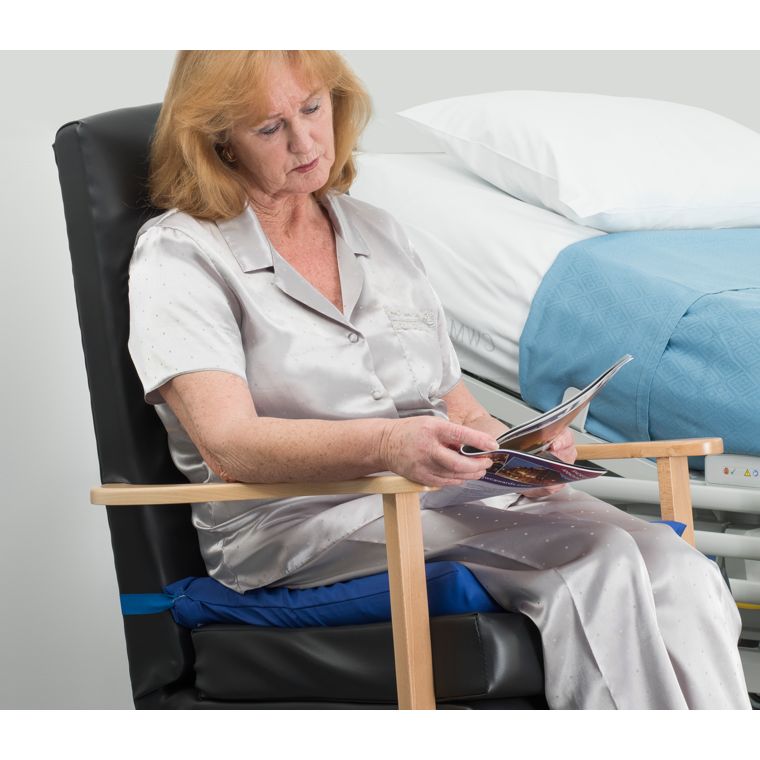 Repose Inflatable Pressure Relief Cushion with Pump | Health and Care