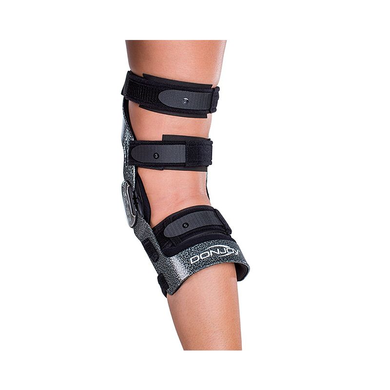 Donjoy Armor Knee Brace with Fourcepoint | Health and Care
