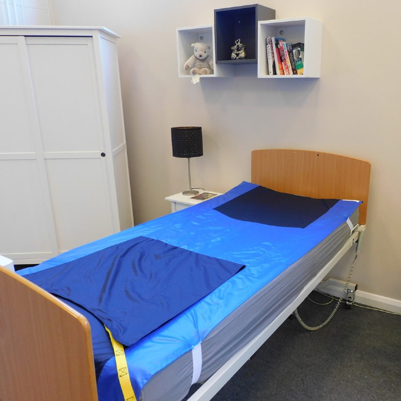 Flexicare Four-Way Base Sliding Sheet | Health and Care