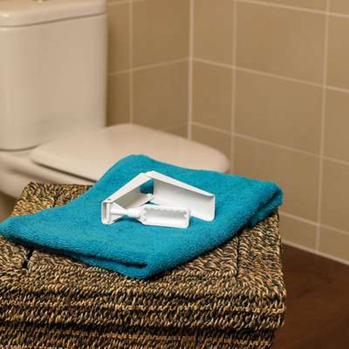 Homecraft Folding Bottom Wiper | Health and Care