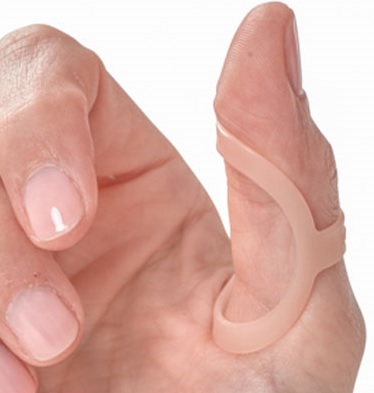 How To Wear the Oval-8 Finger Splint | Health and Care