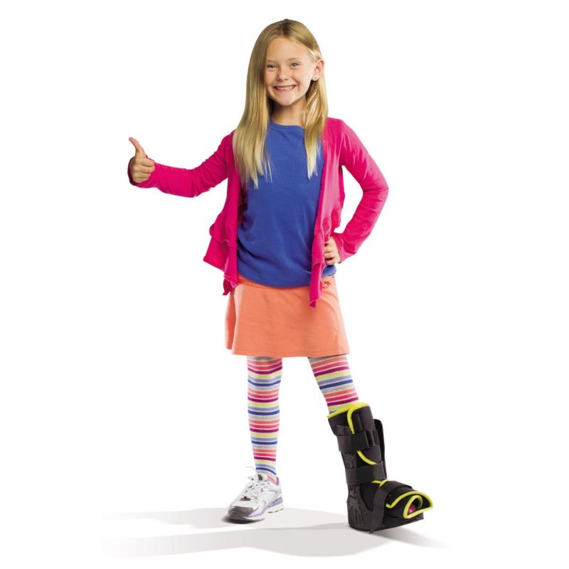 ProCare MiniTrax Pediatric Walking Boot | Health and Care