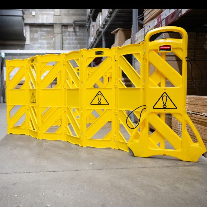 Rubbermaid Mobile Yellow Safety Barrier | Health and Care