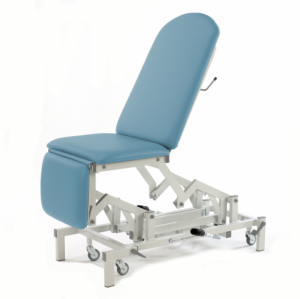 Medicare Multi Single-Footrest Patient Couch | Health and Care