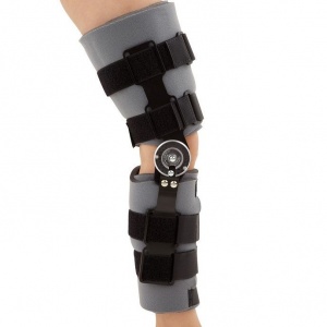 Donjoy X-ROM Adjustable Post-Op Knee Brace | Health and Care