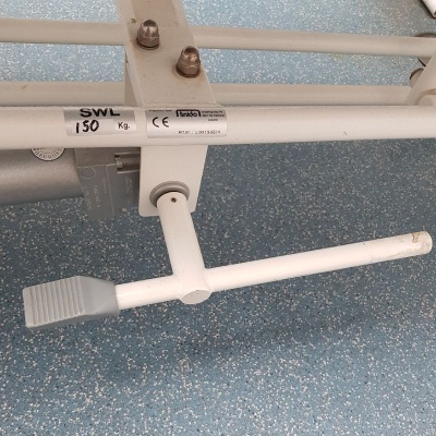 Timo Hydraulic Shower Trolley | Health and Care